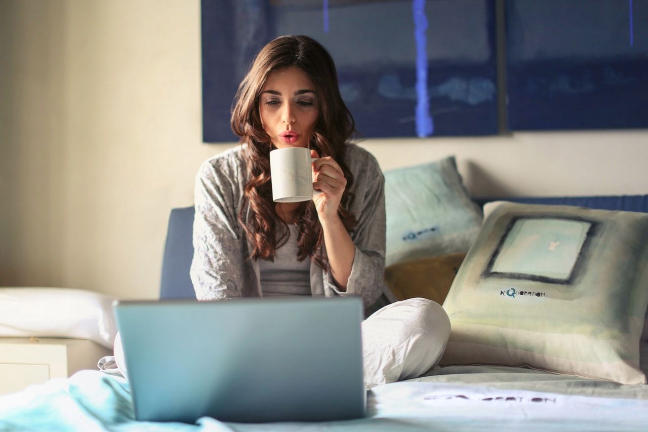 Negative effects of working from home - Hub 109